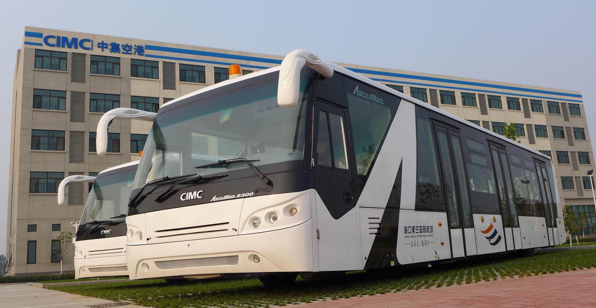 สนามบิน Short Turn Radius รถบัสรถลีมูซีนบัส Aero เทียบเท่ารถบัส Neoplan